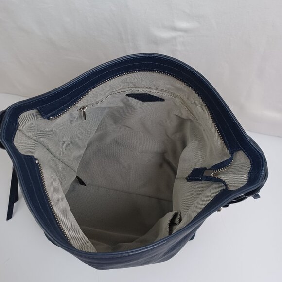 Fossil | Bags | Fossil Bag Navy Blue Leather And Suede Zip Top Hobo ...